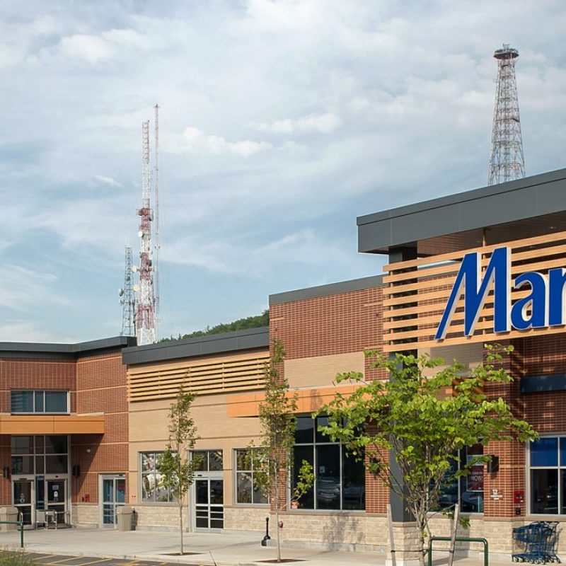 RMD Inc. - Retail Marketplace Development - Commodore Builders