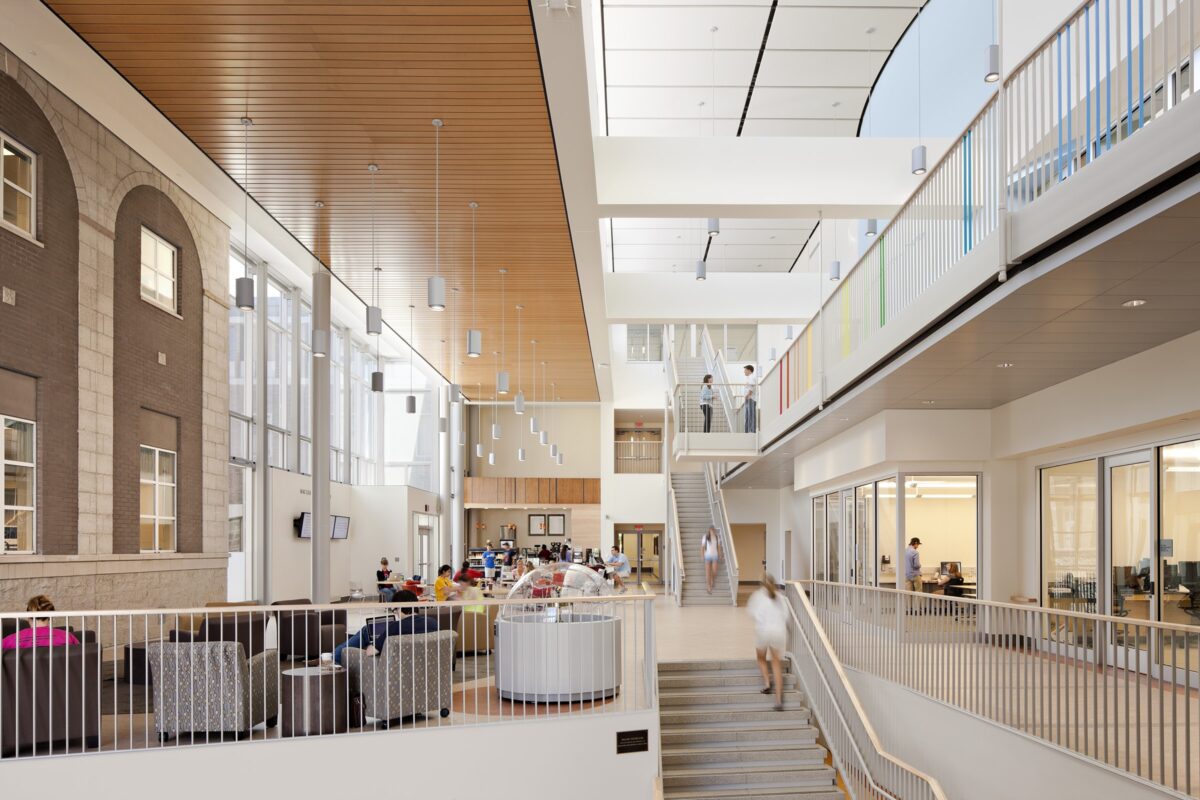 Union College - Wold Science & Engineering Center - Commodore Builders