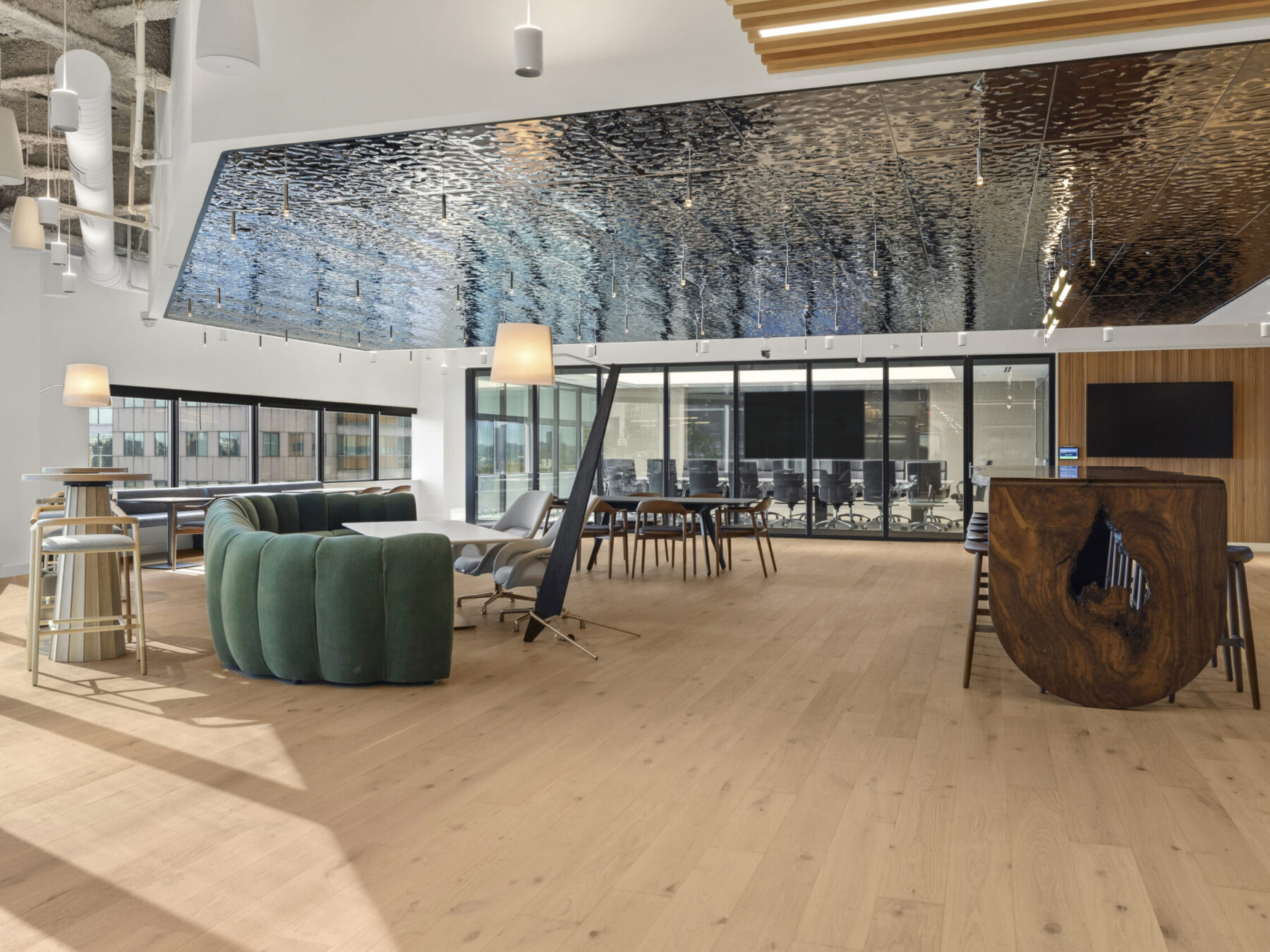 F Prime Capital — Tenant Fitout - Commodore Builders